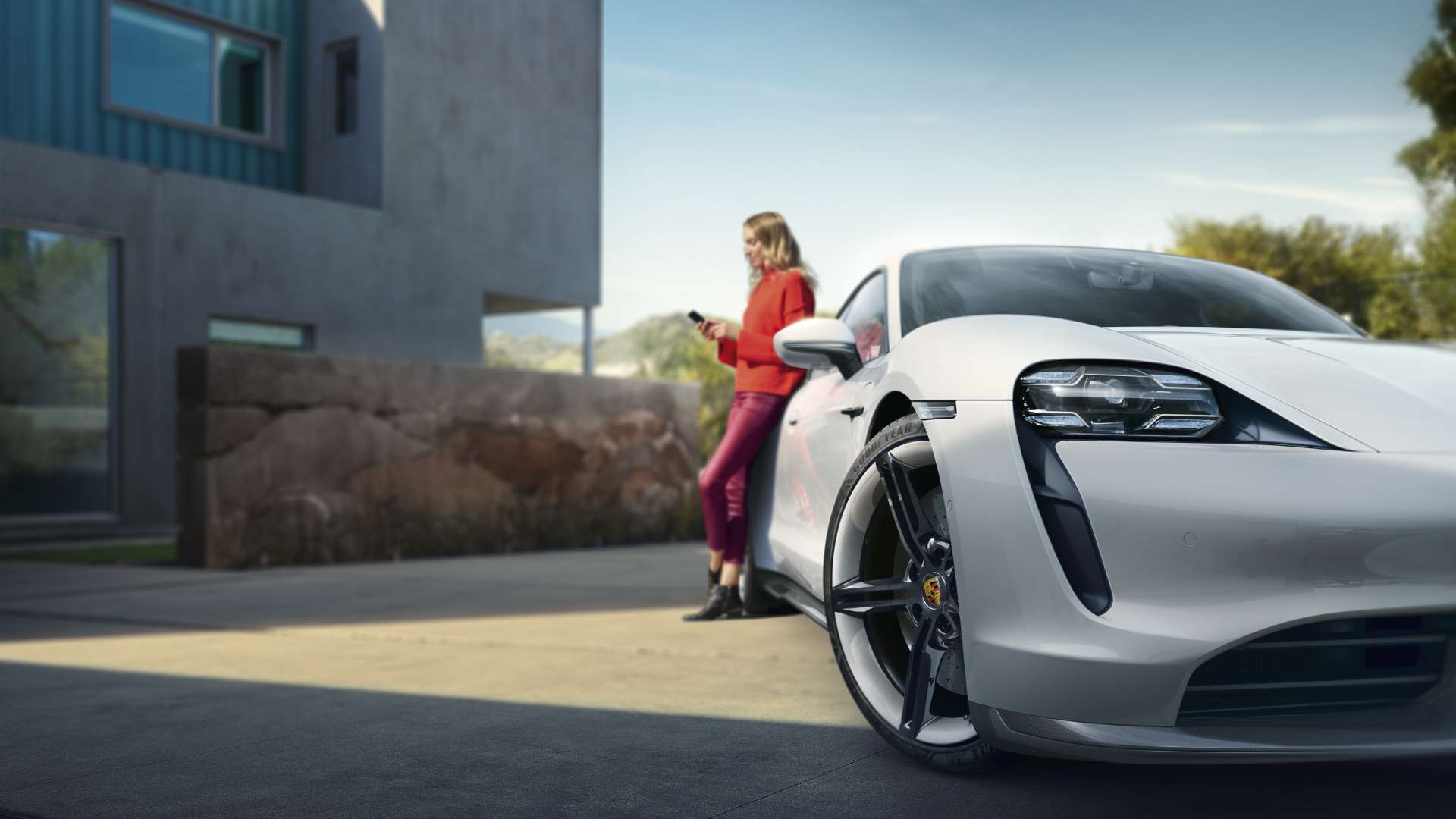 Policaro Group | Automotive Luxury, Redefined.